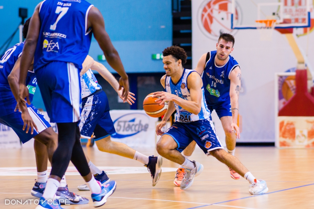 Quindici Molfetta - La Virtus Basket Molfetta sfodera una prova autorevole e batte la Dinamo BK ...